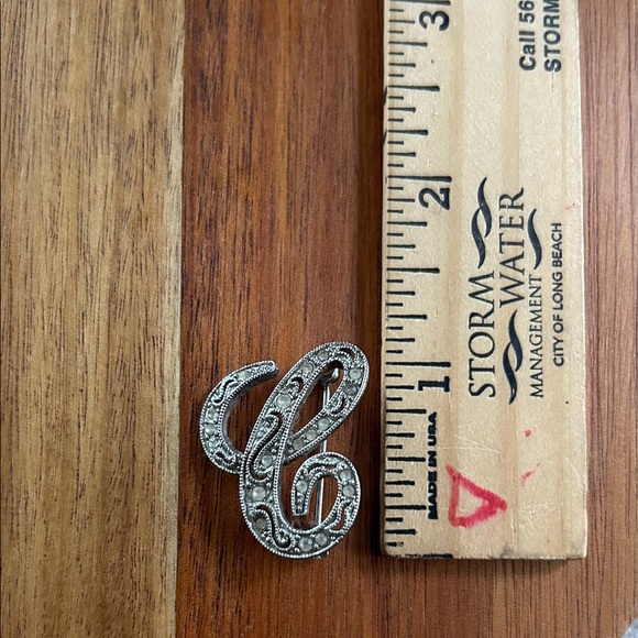Monet | Jewelry | Vintage Monet Cursive C Brooch | Poshmark